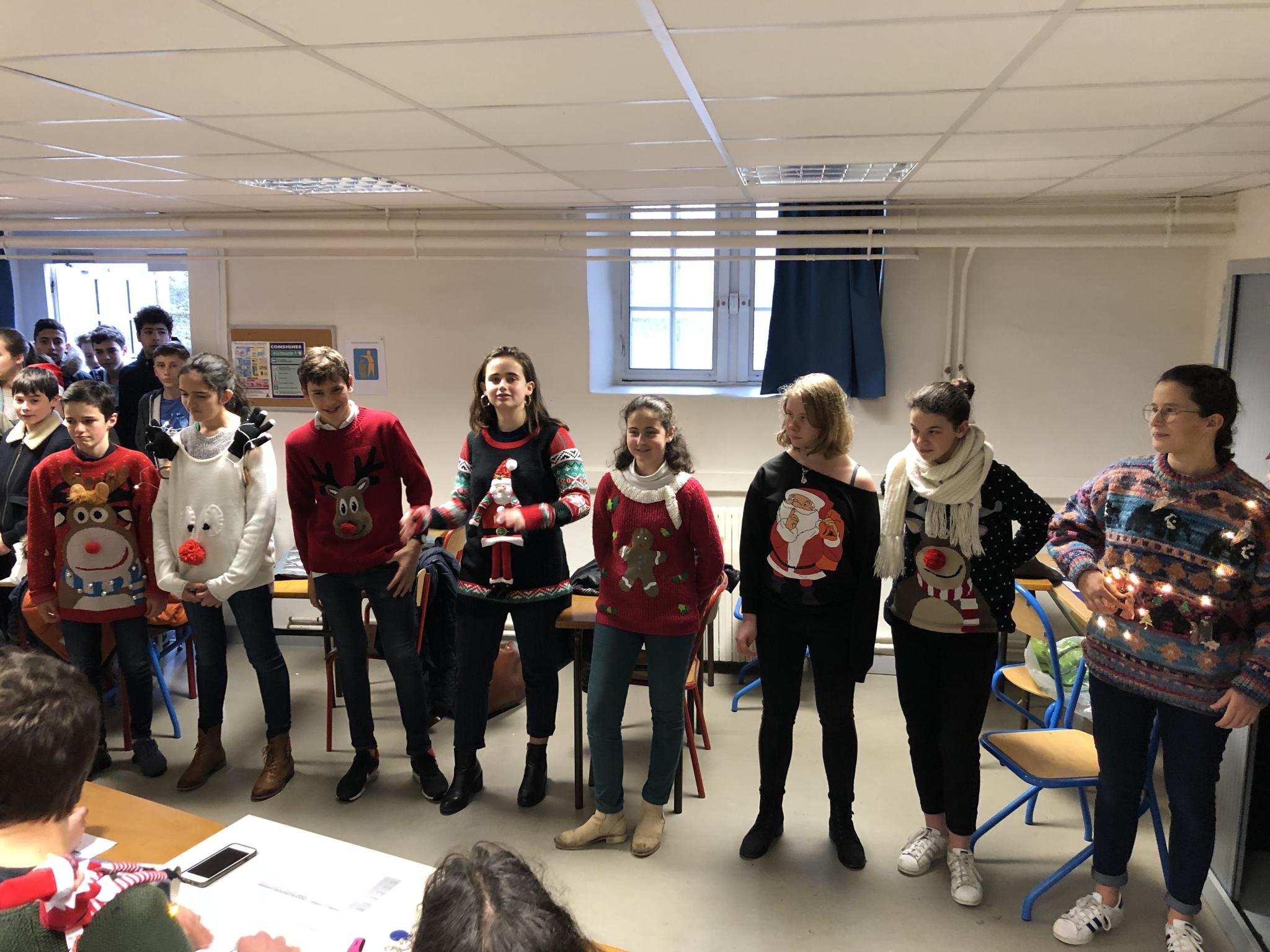 4è 3è – concours de pull de Noël | Saint Vincent Providence 4è 3è – concours de pull de Noël | Saint Vincent Providence